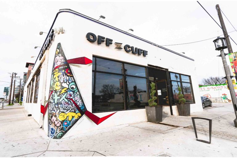 Deep Ellum Sports Bars | Late Night Food | Happy Hour | Off The Cuff